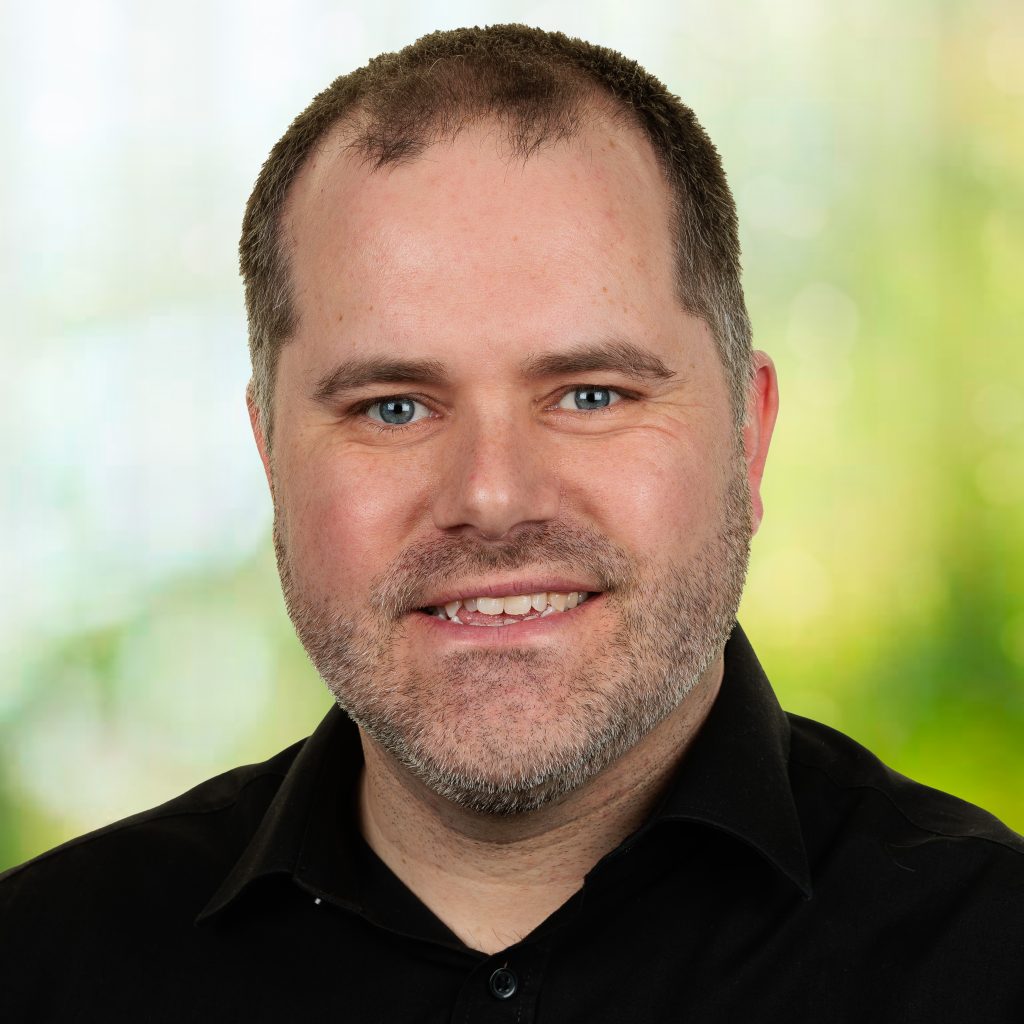 Meet the team - Arts International